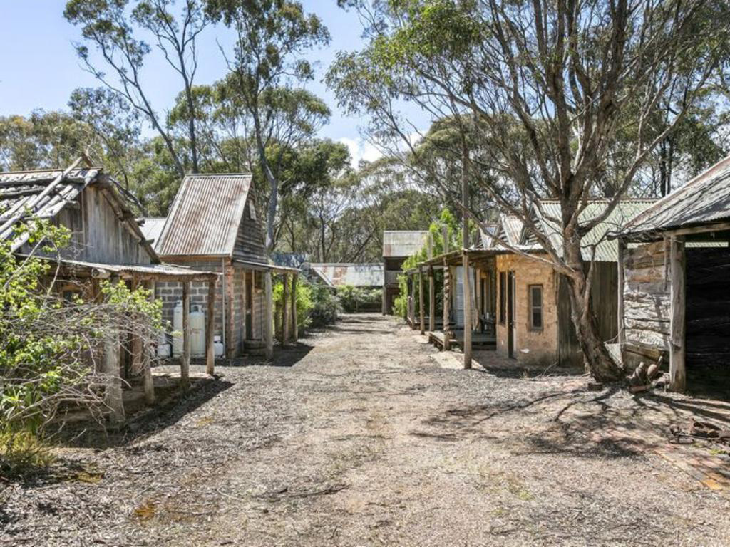 Index of /assets/images